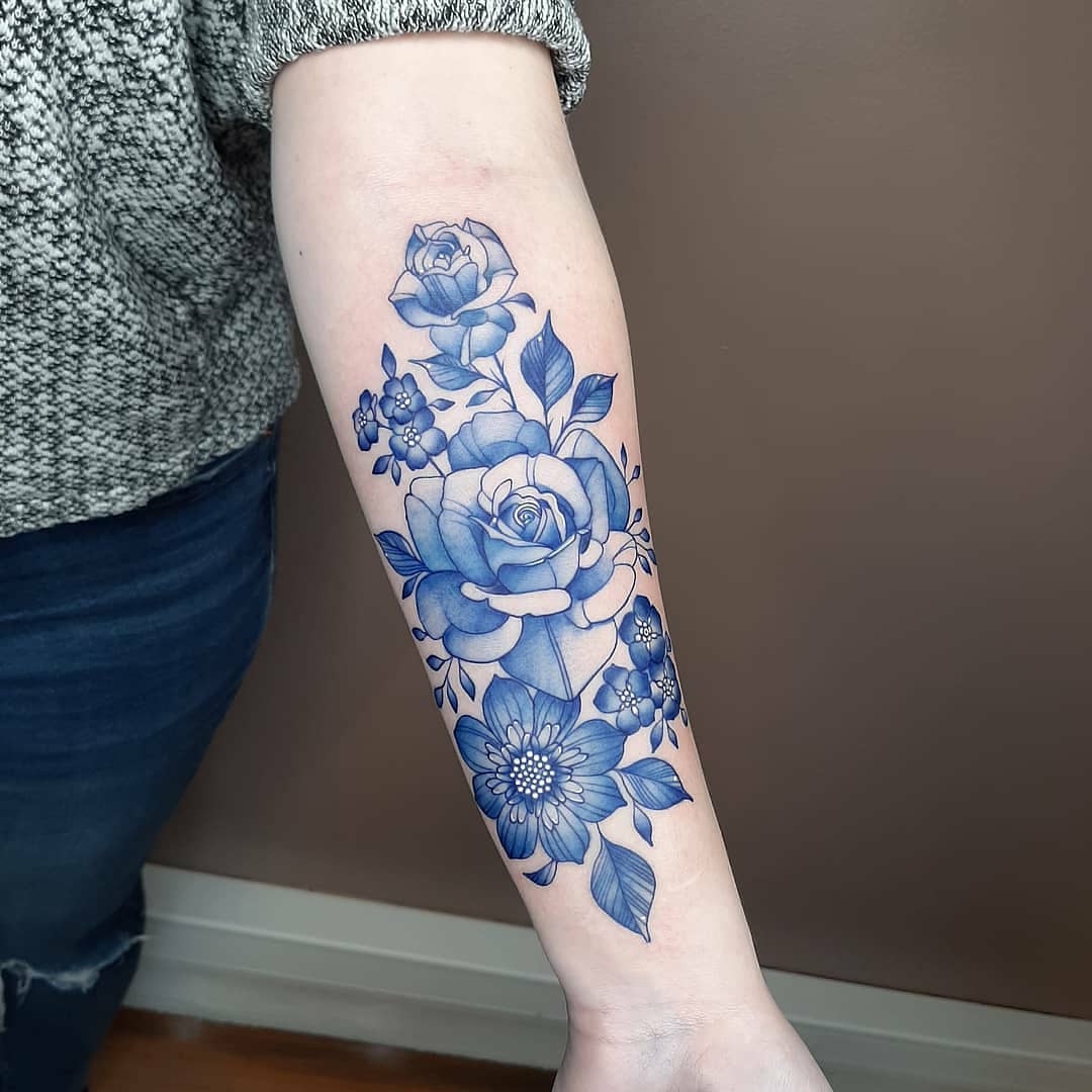 Delft Blue Tattoos: Conheça as tatuagens de porcelana! - Blog Tattoo2me