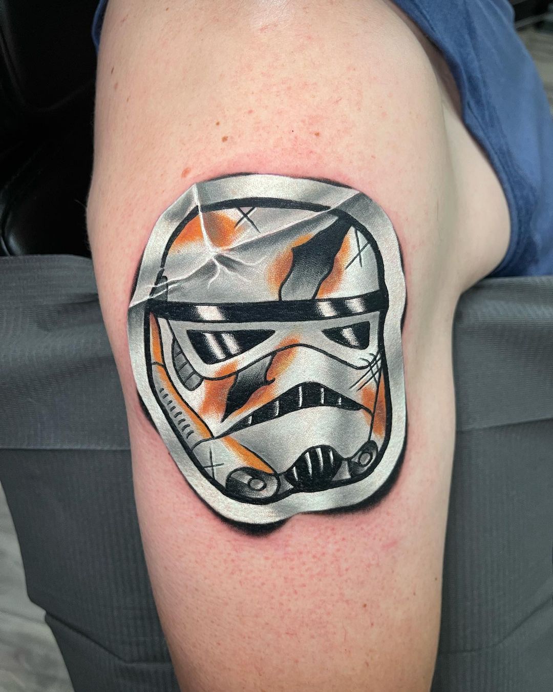 Sticker tattoo: conheça as tatuagens que imitam adesivo! - Blog Tattoo2me