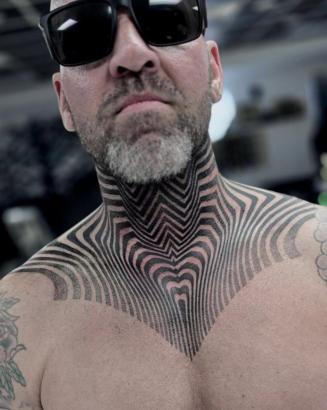 Tatuagem no pescoço: estilos, temáticas e inspirações - Blog Tattoo2me